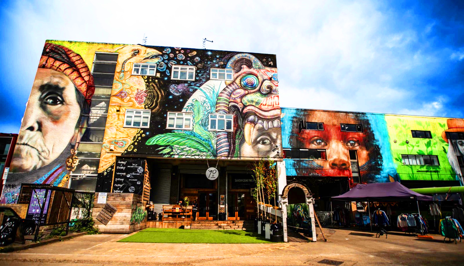 LANDING PAGE BOOKING WIDGET£10 burger deal – #90 Hackney Wick